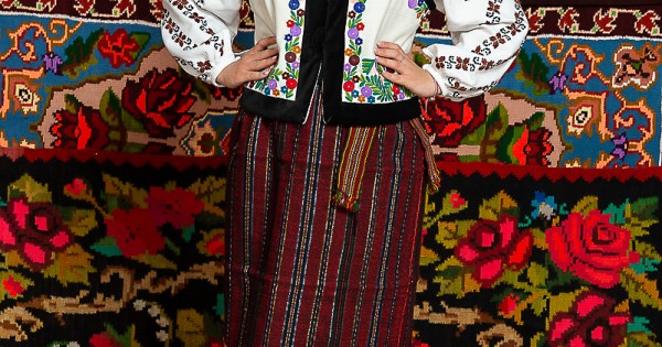 Costum popular femeie cu ilic – Daniela