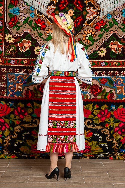 Virginia Linul - Costume Populare, Arta si Artizanat